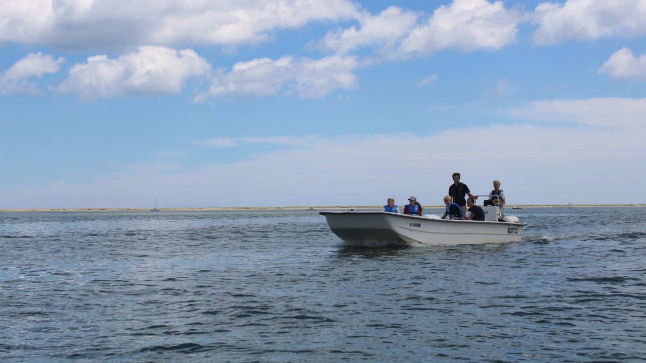 Power Boating – Duxbury Bay Maritime School